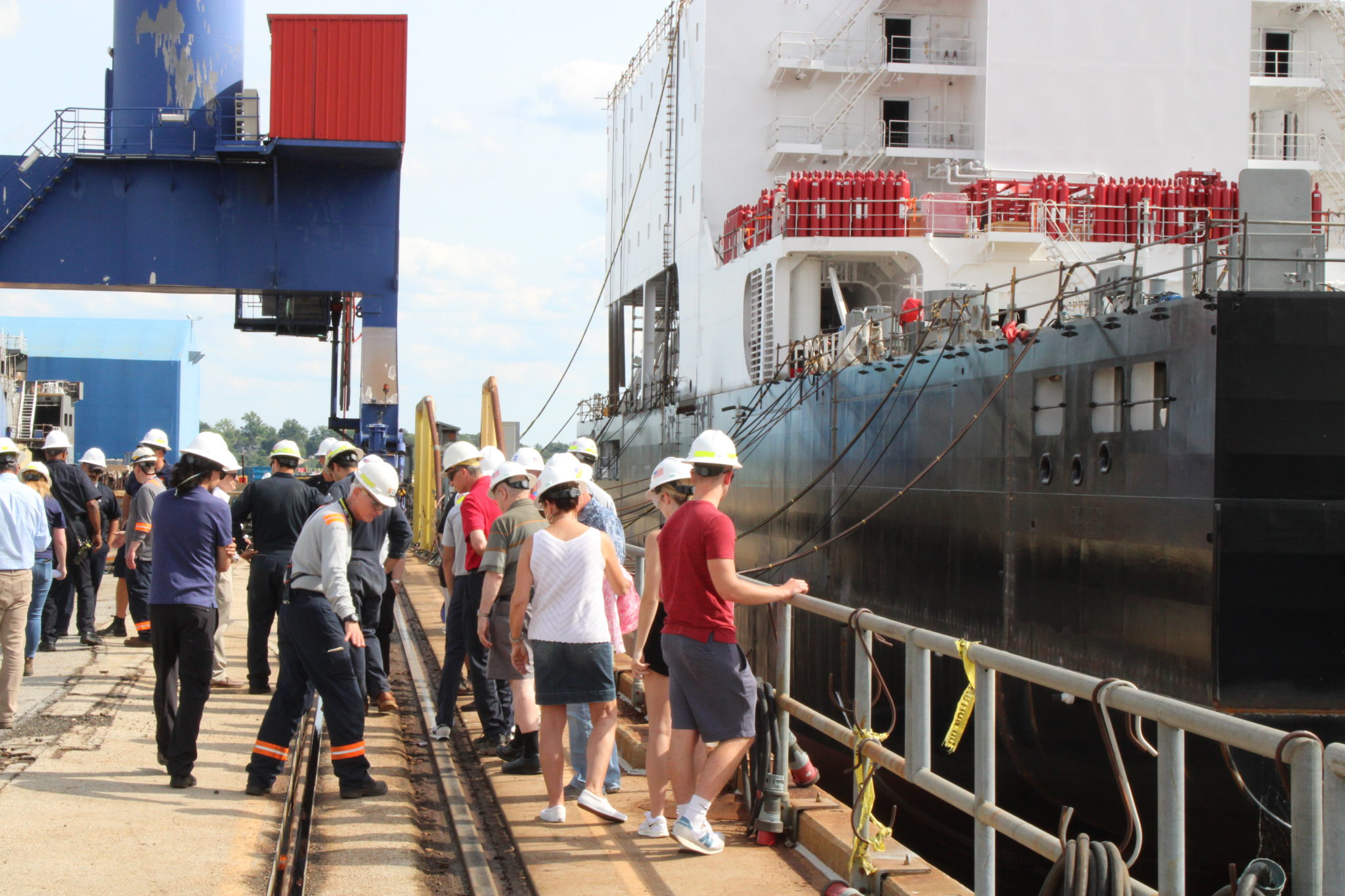 Empire State VI Docks in Philadelphia; SUNY Maritime Cadets and Alumni ...